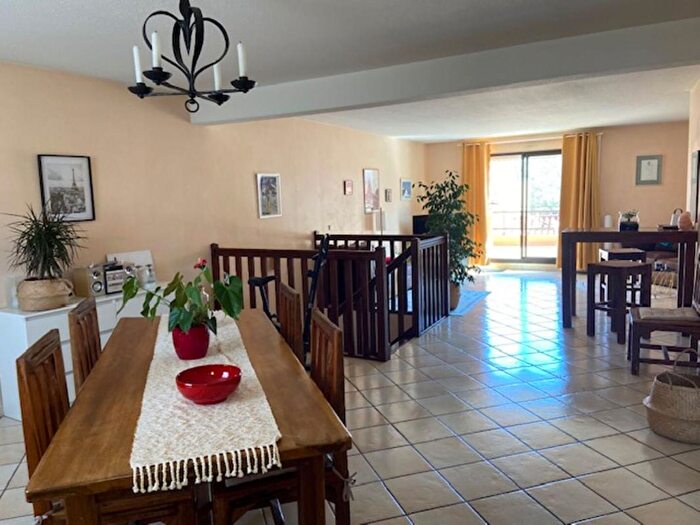 Appartement à vendre - Perpignan, La Gare - 4 pièces - 3 chambres