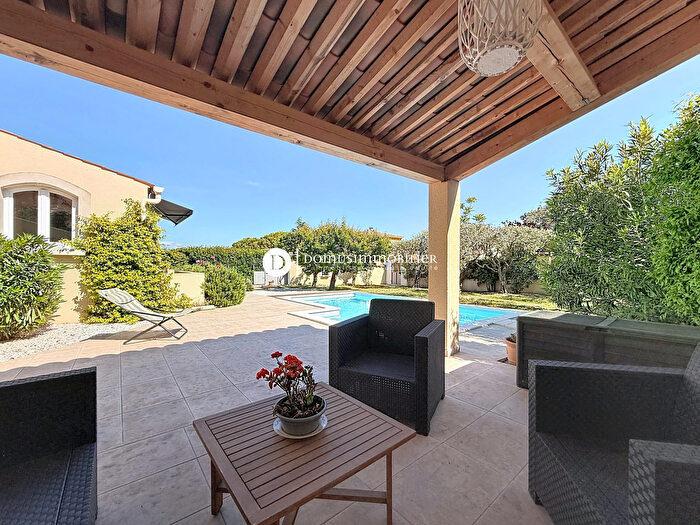 Saint-Saturnin-lès-Avignon : Maison 5 pièces à vendre