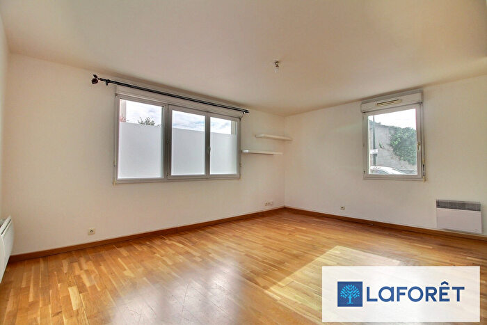 Appartement à vendre - Corbeil-Essonnes, Pressoir, Prompt - 3 pièces - 2 chambres