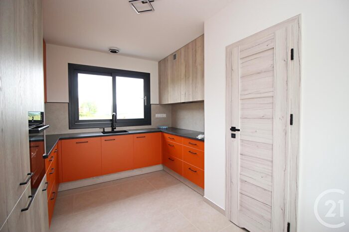 Appartement à louer - La Freissinouse - 3 pièces - 2 chambres