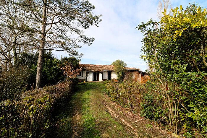 Maison à vendre - Lombez - 4 pièces - 2 chambres
