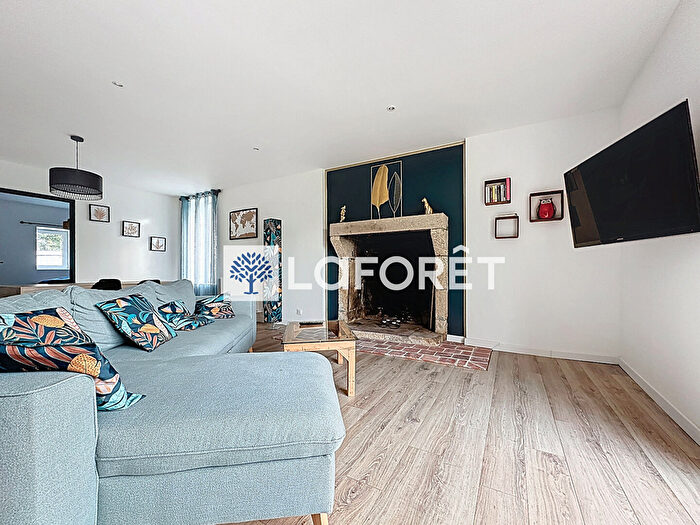 Maison à vendre - Saint-Laurent-sur-Sèvre - 6 pièces - 4 chambres