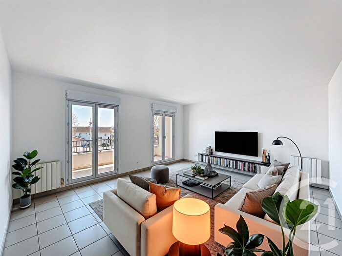 Appartement à vendre - Corbas - 3 pièces - 2 chambres