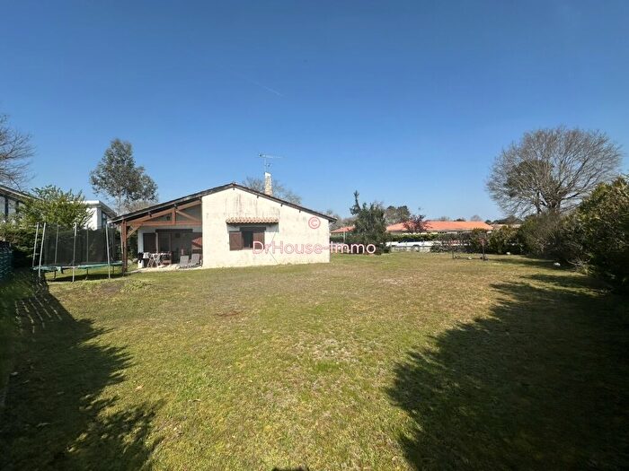 Maison à vendre - Cestas, Centre-ville, Bourg - 6 pièces - 4 chambres