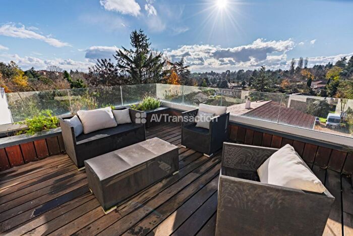 Maison 8 pièces à vendre à Saint-Cyr-au-Mont-d'Or