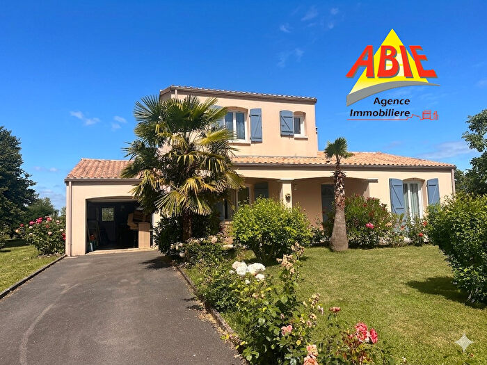 Benet : Maison 4 pièces à vendre