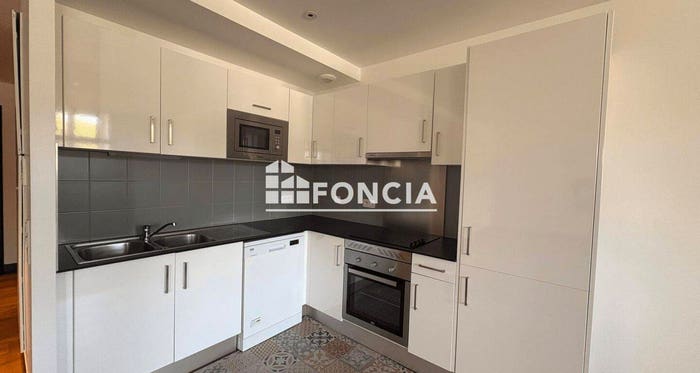 Centre Ville Nord, Rochefort : Appartement 3 pièces à louer