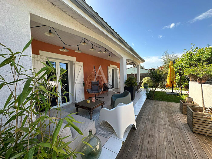 Maison à vendre - Buzet-sur-Tarn - 4 pièces - 3 chambres