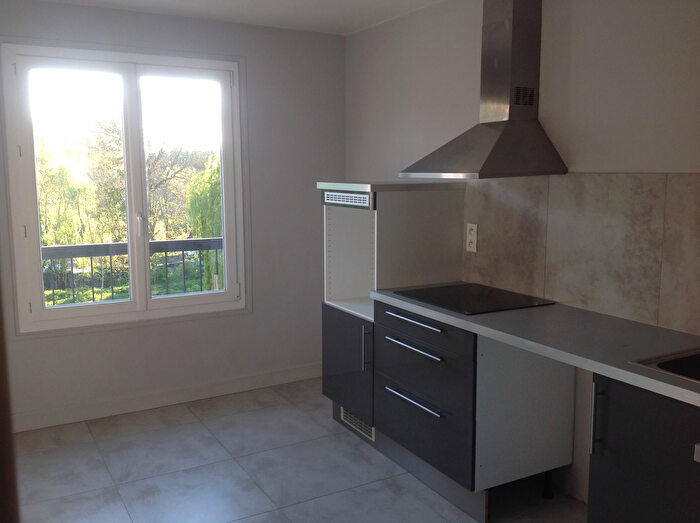 Appartement 5 pièces à Saint-Brice-Courcelles, à louer