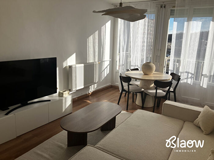 Appartement à vendre - Meyzieu, Sud Est - 4 pièces - 3 chambres