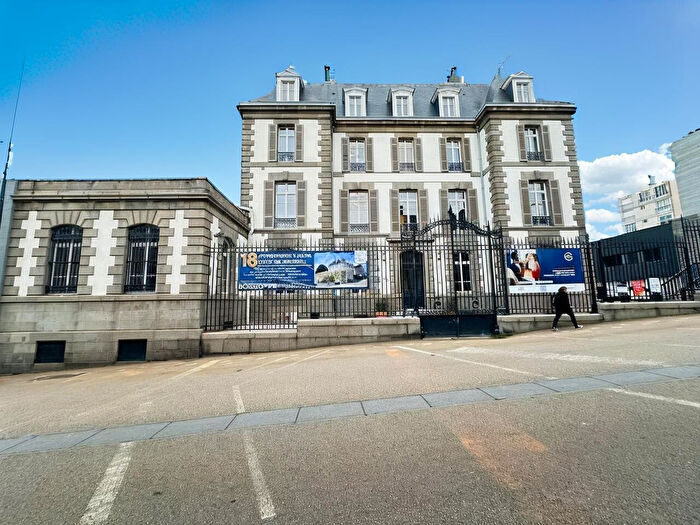 Appartement à louer - Saint-Brieuc, Centre-ville, Saint-Michel, Le Légué, Notre-Dame - 4 pièces - 3 chambres