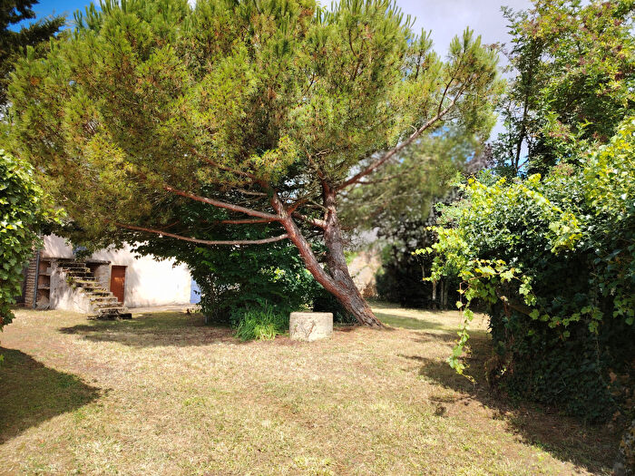 Irais - Maison 9 pièces à vendre
