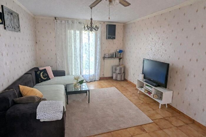 Maison à vendre - Beaumont-sur-Oise - 3 pièces - 2 chambres