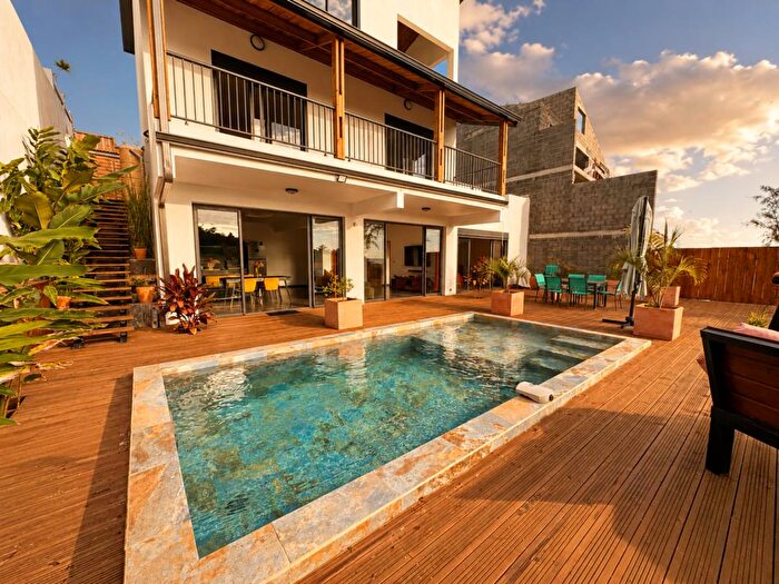 Petite-Île, Manapany les Bas, Chemin Neuf, Anse les Bas : Maison 5 pièces à vendre