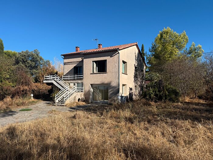 Maison 6 pièces à Saint-Privat-des-Vieux, à vendre
