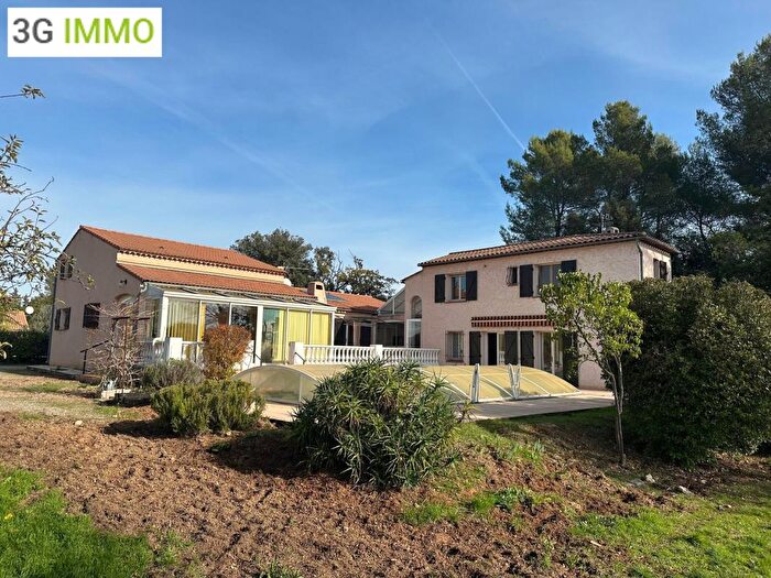 Maison 8 pièces à Trans-en-Provence, à vendre
