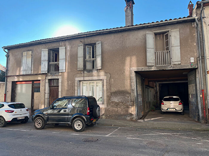 Maison 15 pièces à Saint-Girons, à vendre