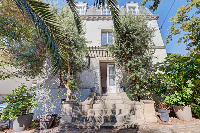 Maison 8 pièces à vendre à Nogent-sur-Marne, Beauté Baltard