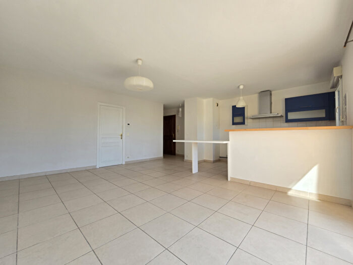 Appartement 3 pièces à Le Pontet, Réal Panier, à vendre
