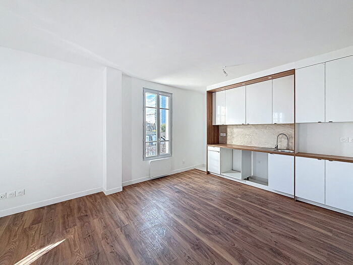 Appartement à vendre - Maisons-Alfort, Charentonneau - 2 pièces - 1 chambre