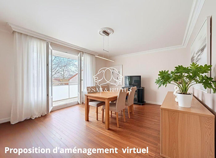 Appartement à vendre - Vénissieux, Parilly - 4 pièces - 3 chambres