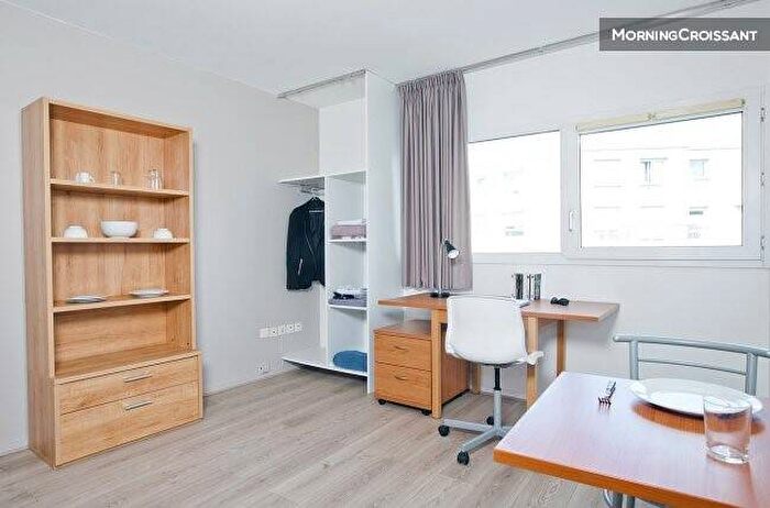 Centre Urbain-Coquibus, Évry-Courcouronnes : Appartement 1 pièce à louer