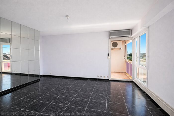 Appartement à vendre - Auxerre, Les Brichères - 3 pièces - 2 chambres