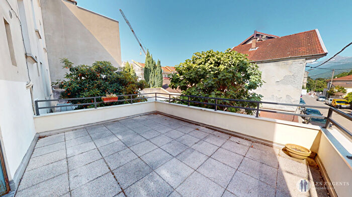 Appartement 2 pièces à vendre - Saint-Martin-d'Hères, Croizat