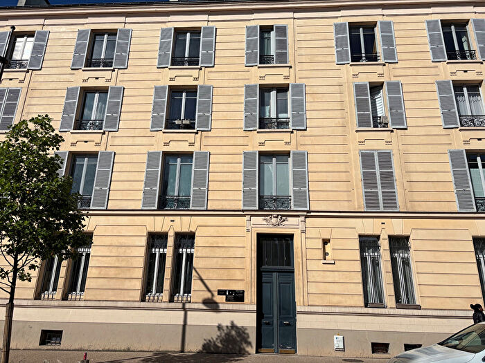 Versailles, Chantiers : Appartement 6 pièces à louer