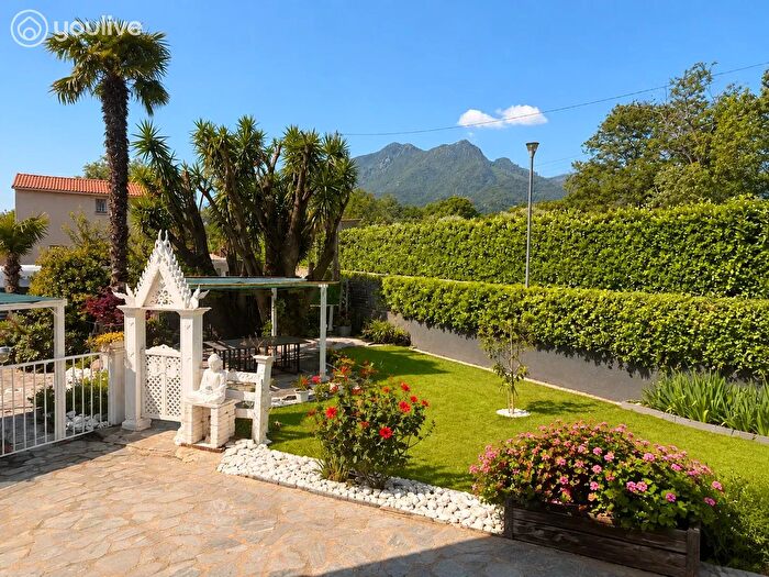 Maison 9 pièces à Santa-Lucia-di-Moriani, à vendre