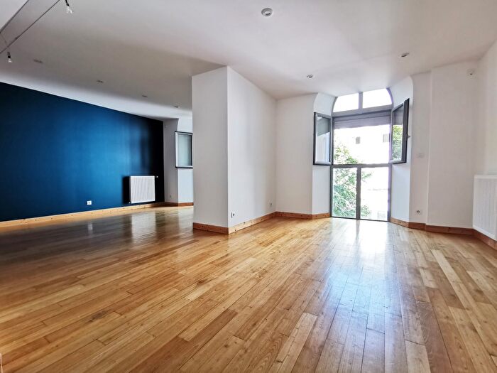 Appartement 4 pièces à louer à Saint-Étienne, Centre-ville, Peuple, Chavanelle