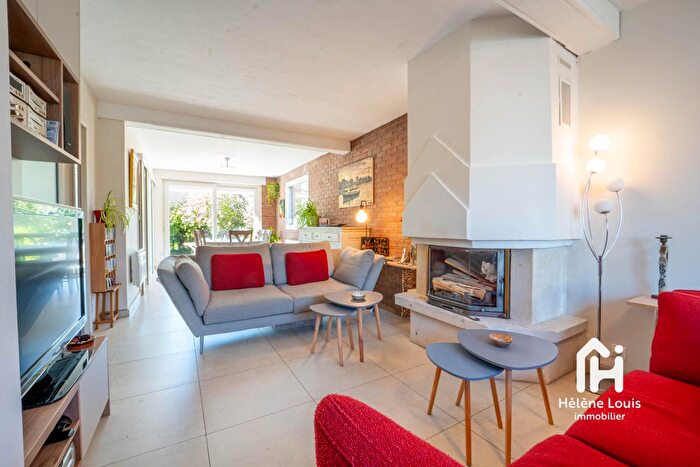 Maison 8 pièces à vendre à Houplin-Ancoisne