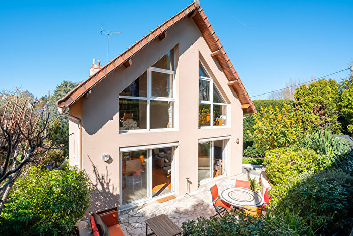 Maison à vendre - Le Pecq, Vignes, Benettes - 8 pièces - 4 chambres