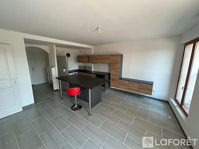 Appartement 3 pièces à louer à Bagnols-en-Forêt