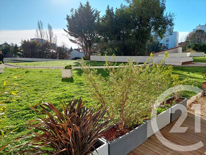 Appartement à vendre - Royan, Centre-ville - 3 pièces - 2 chambres