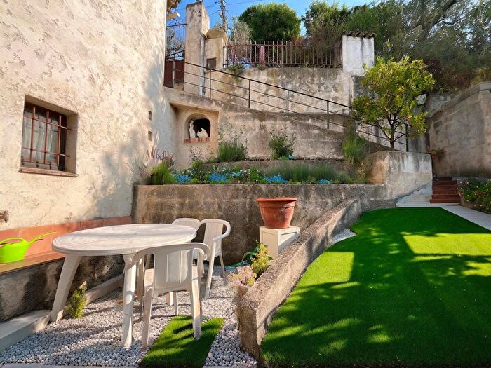 Maison à vendre - Cagnes-sur-Mer, Pain de Sucre, Caucours - 6 pièces - 3 chambres