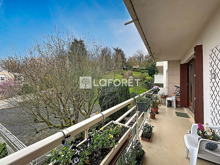 Appartement à vendre - Bougival - 4 pièces - 2 chambres