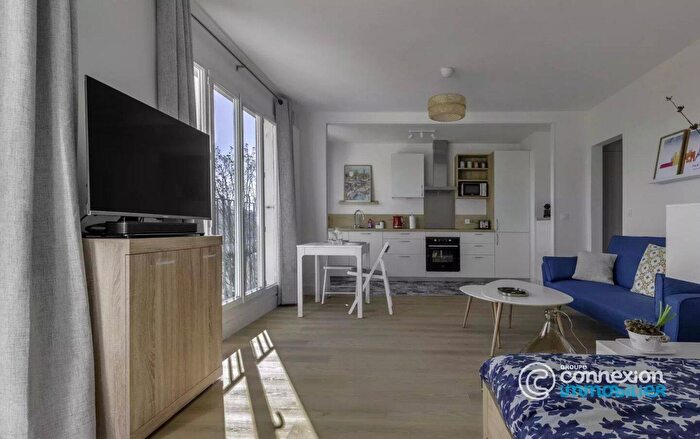 Appartement à louer - Guipons, Villejuif - 1 pièce