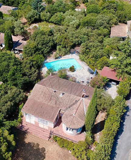 Maison à vendre - Nîmes, Valdegour - 8 pièces - 5 chambres