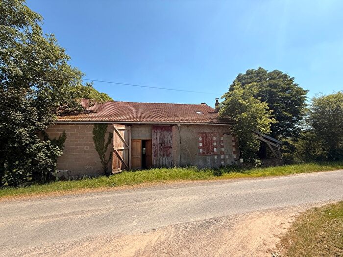 Maison 5 pièces à Saint-Sulpice-le-Dunois, à vendre