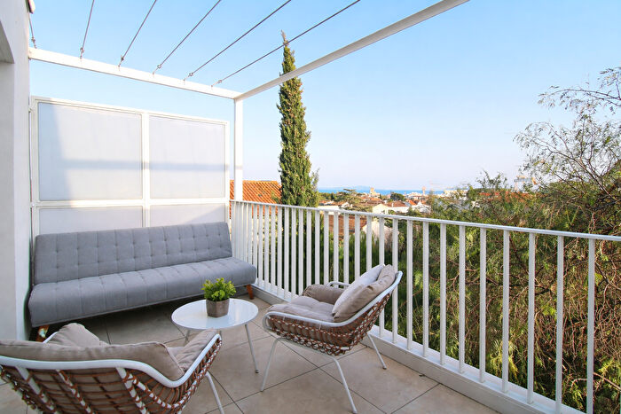 Appartement à vendre - La Ciotat, Groupède, Le Pin de la Fade, Saint-Loup - 3 pièces - 2 chambres