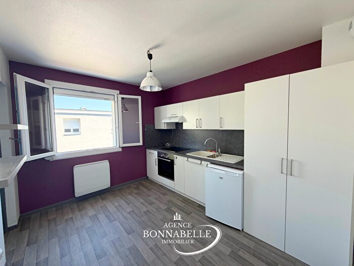Laxou, Village, Saint-Genès, Saint-Anne : Appartement 2 pièces à vendre