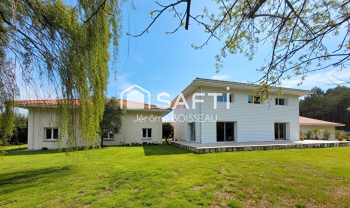 Maison à vendre - Biscarrosse, Coudiney, Latecoère, Le Micq, Dousse - 10 pièces - 6 chambres