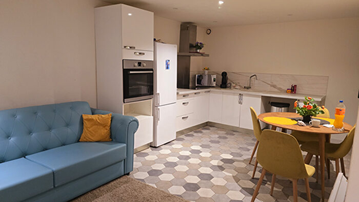 Appartement à vendre - Sartène - 2 pièces - 1 chambre