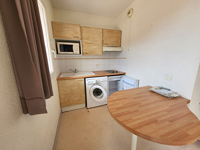 Rochefort, Centre-ville - Appartement 1 pièce à louer