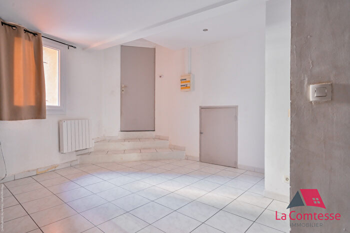 Appartement à vendre - Aubagne, Centre-ville, Beaumond - 3 pièces - 2 chambres