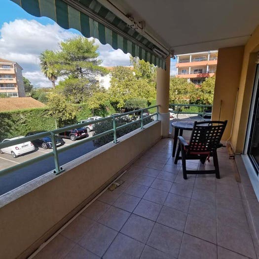Arènes, Saint-Raphaël : Appartement 2 pièces à louer