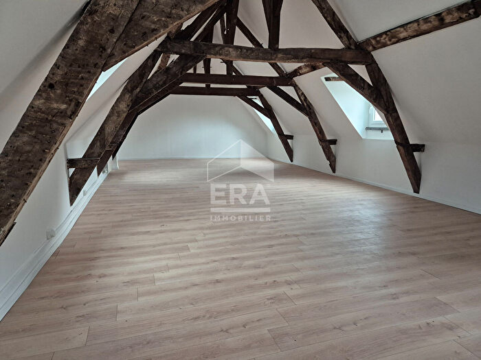 Maison à vendre - Douai, Centre-ville - 8 pièces - 5 chambres