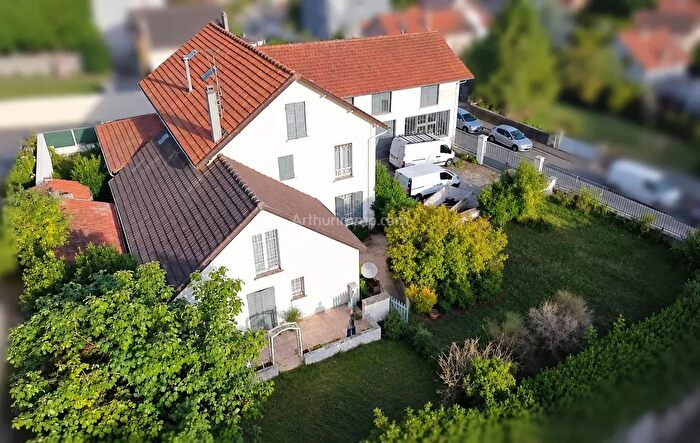 Maison 7 pièces à vendre à Thorigny-sur-Marne