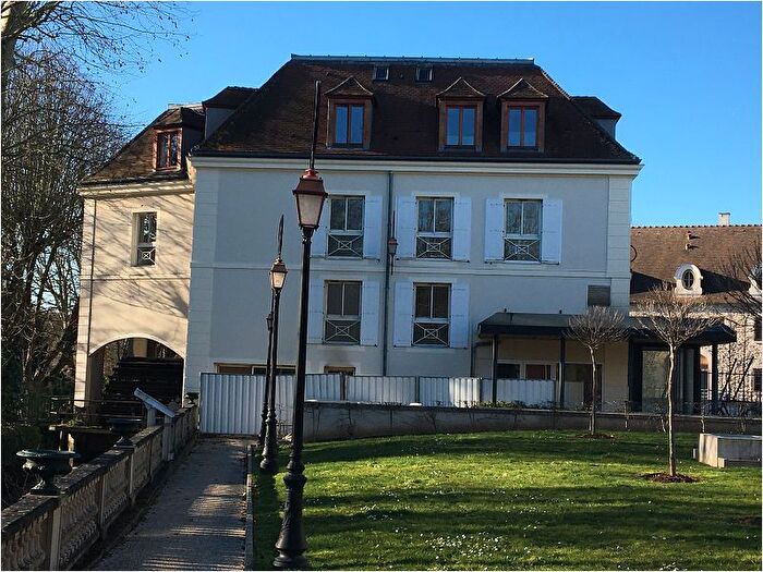 Appartement à louer - Crosne - 3 pièces - 2 chambres